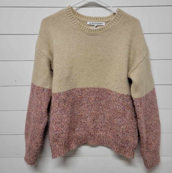 cupcakes & cashmere | Sweaters | Cupcakes And Cashmere Soft Twotoned ...